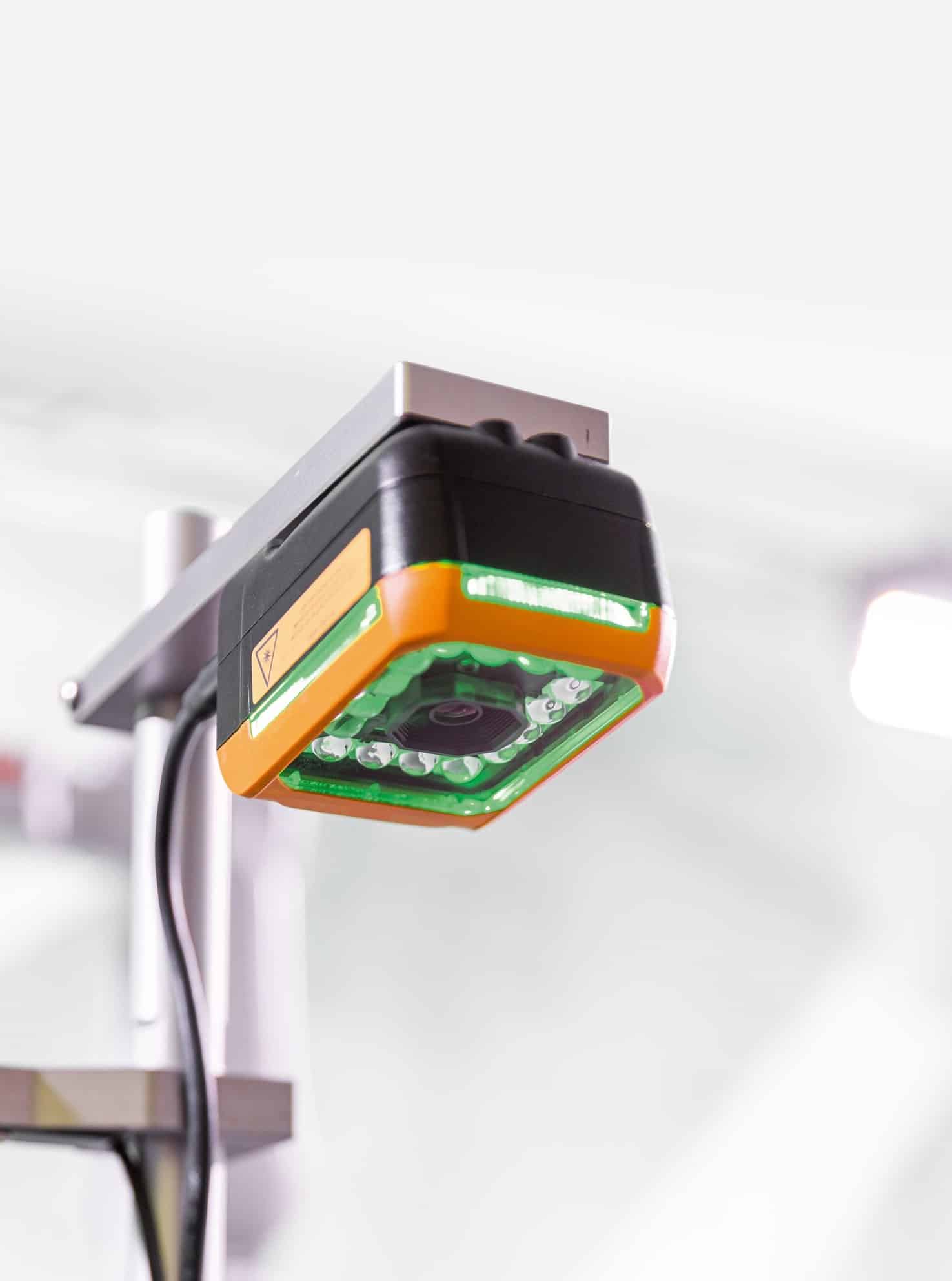 Real-Time Automation with AI Smart Cameras | Hailo AI Vision